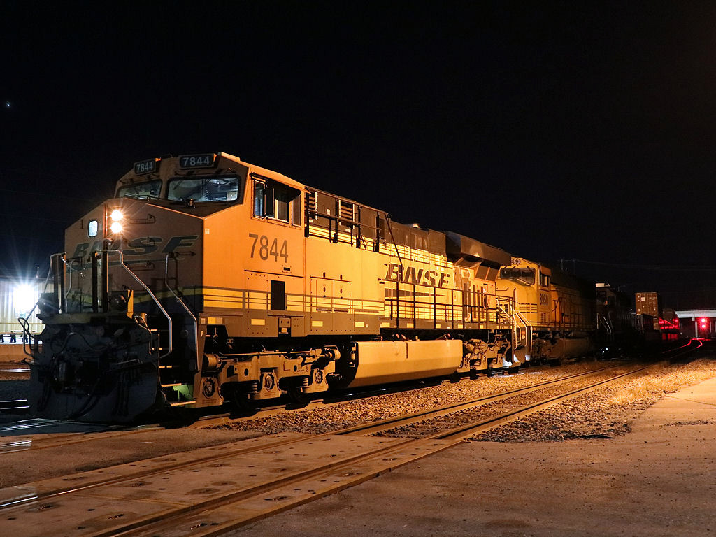 BNSF 7844